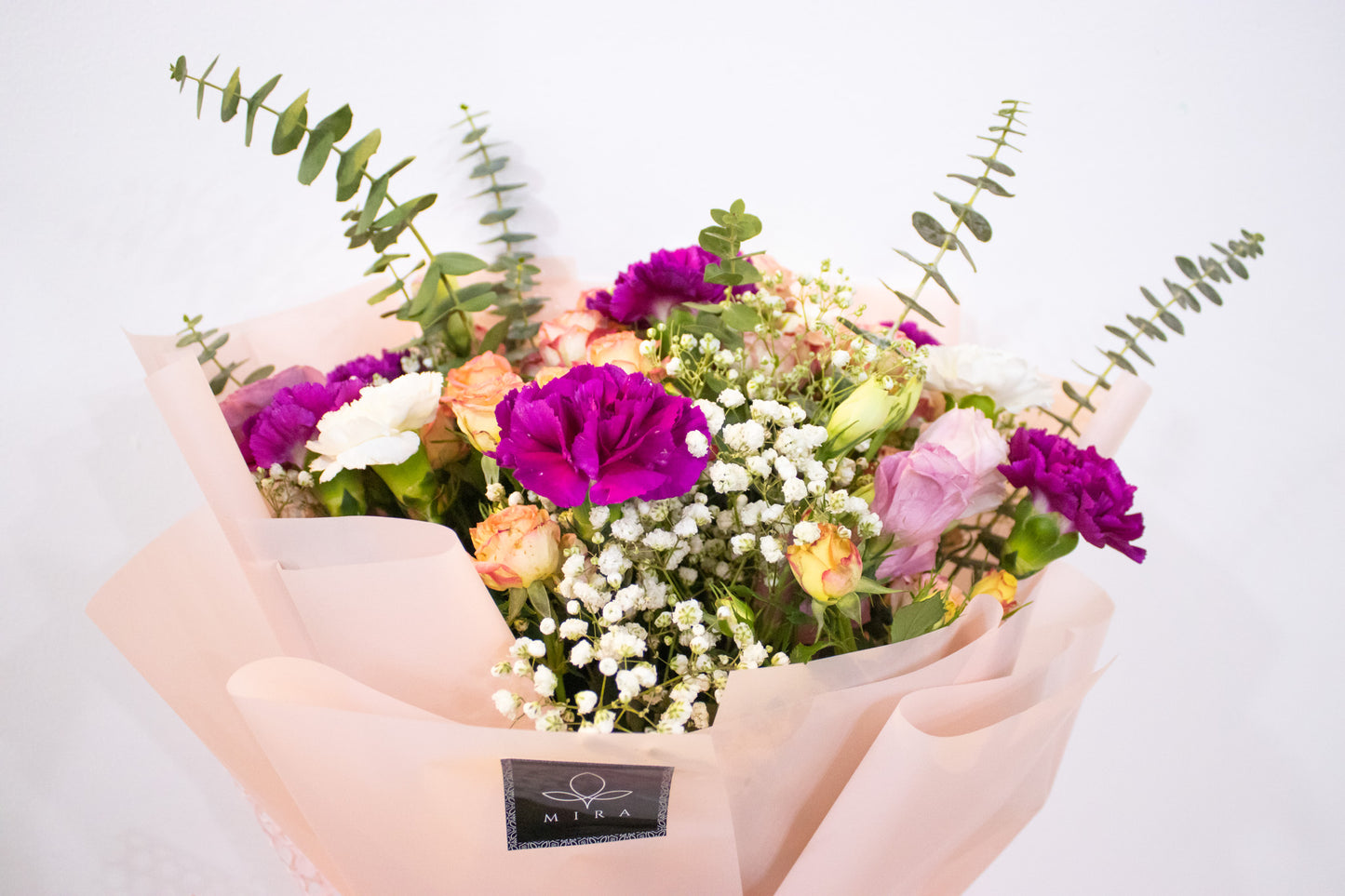 Carnation Charm - Mixed Bouquet of Carnations – Mira Le Fleur